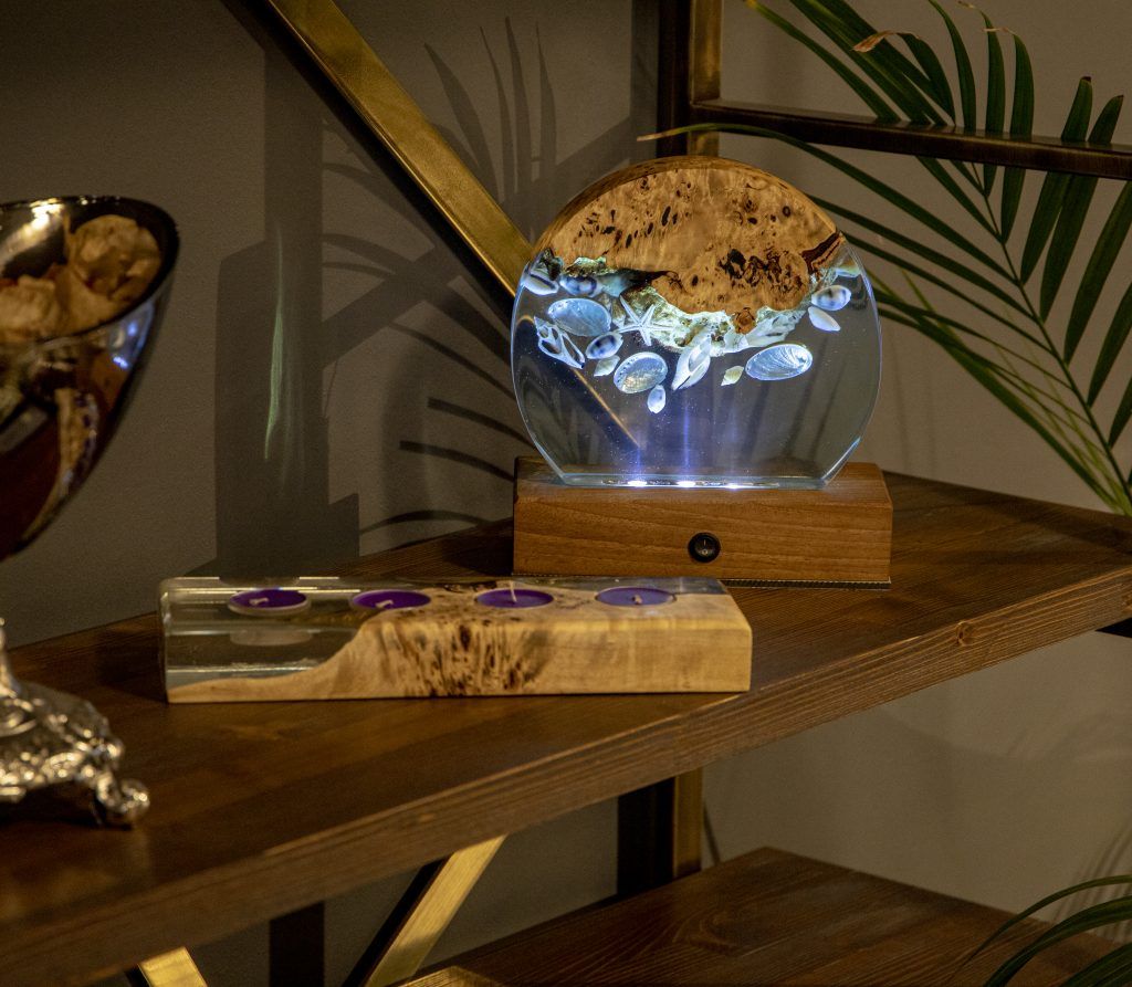 Lamb of Purity – Epoxy Night Lamb – Ories Wood